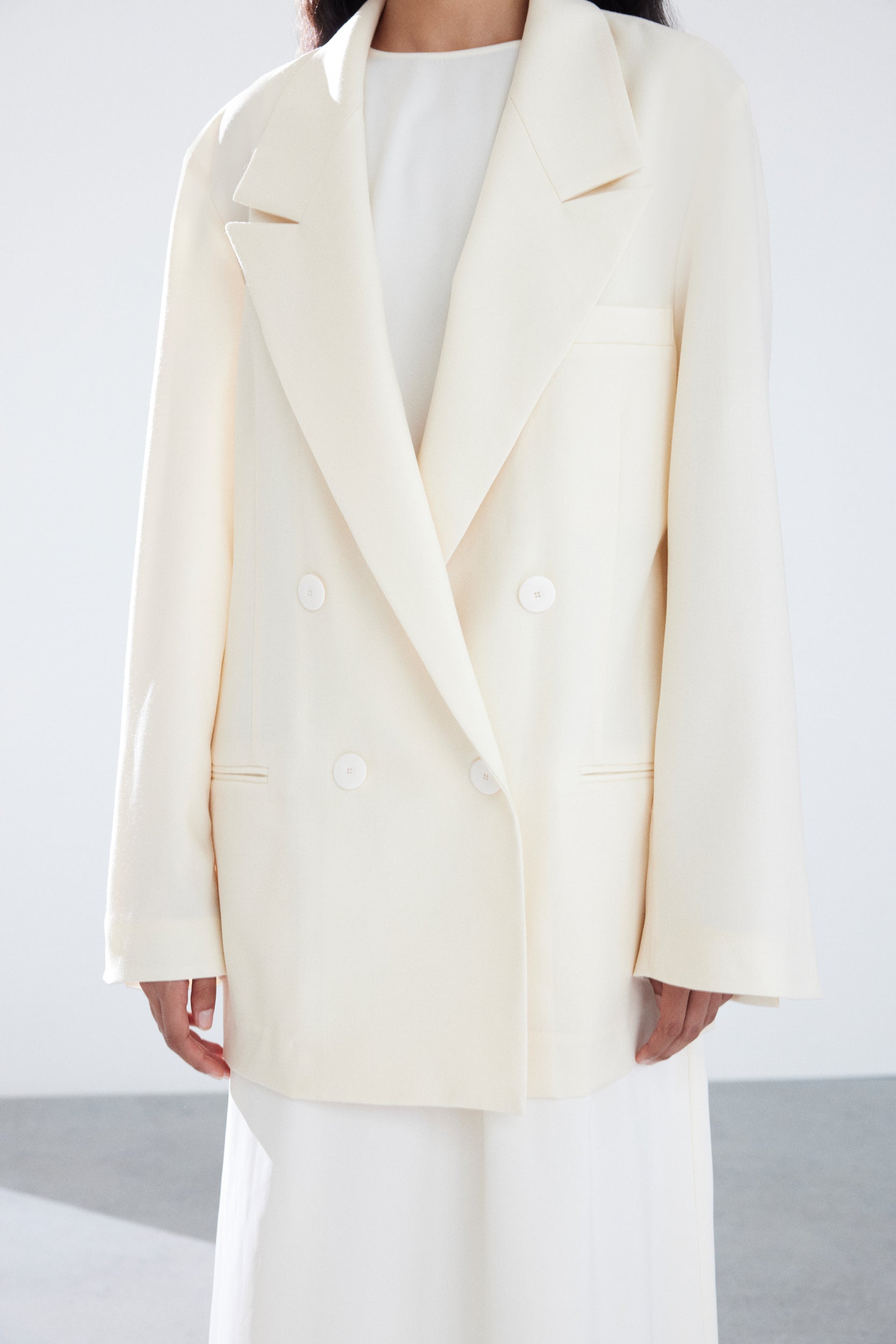 Frame 04 Studio– Róhe